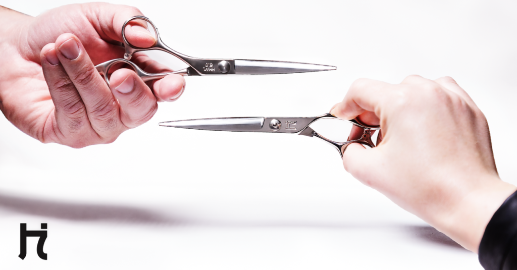 Swivel Shears Vs Regular - Which Shears are Right for You?