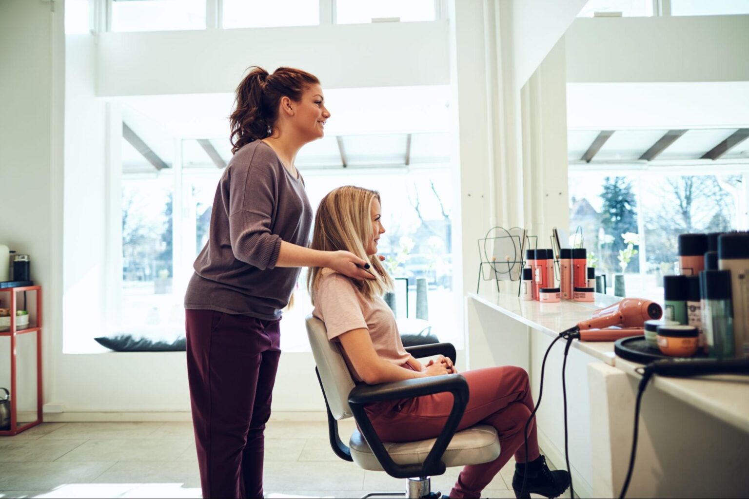 Understanding Layers In Hair - Role In Haircutting Understanding Layers In Hair - Role In Haircutting